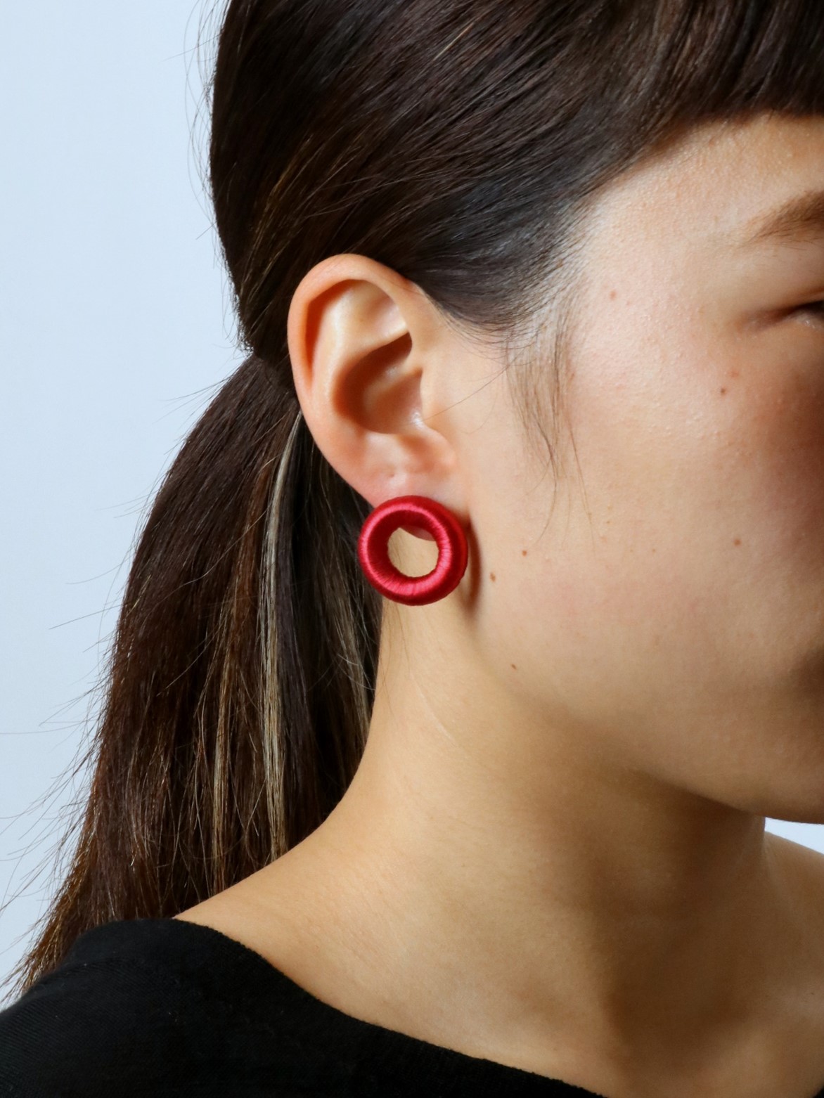 Piercing Bright red｜Oriori Japan｜ヴィンテージ着物・織物プロダクト制作